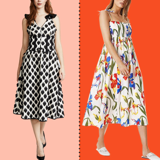 Emily Ratajkowski Bravely Slathers Herself in Spaghetti