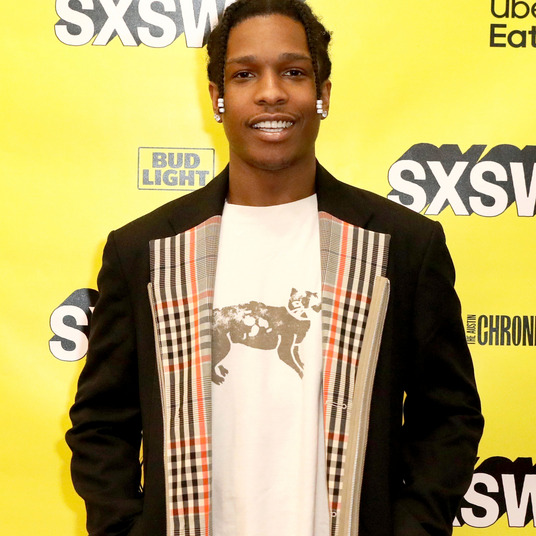 The Kitchen Review: An Empty Paean to Girl Power