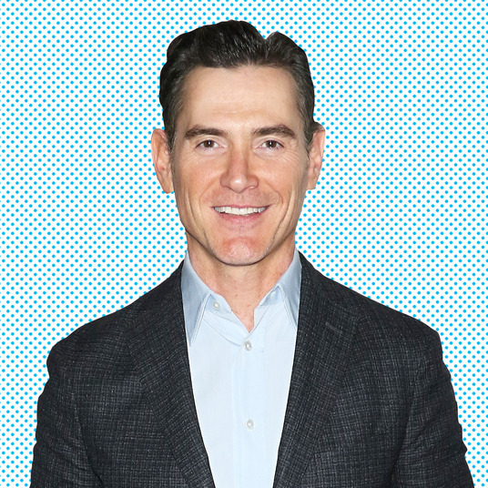 New Girls J.J. Philbin Remembers The O.C. Writers Room