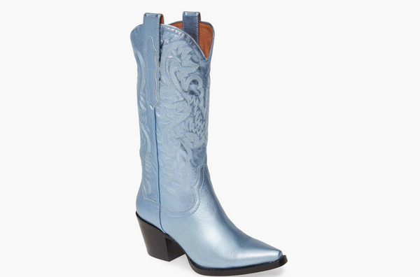 30 Best Fall Boots for Women: Cute Boot Trends for Fall 2019