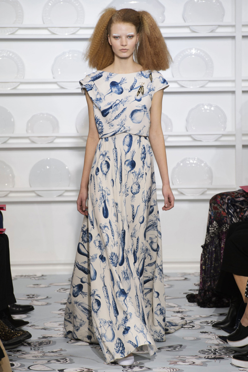 Schiaparelli - Spring 2016 Couture - The Cut