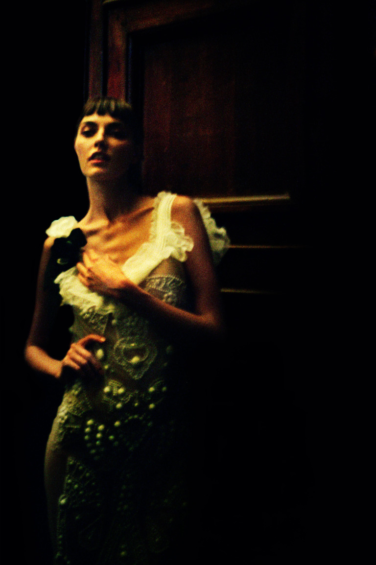 Slideshow: Behind the Scenes at New York, Milan, and Paris Fashion Weeks
